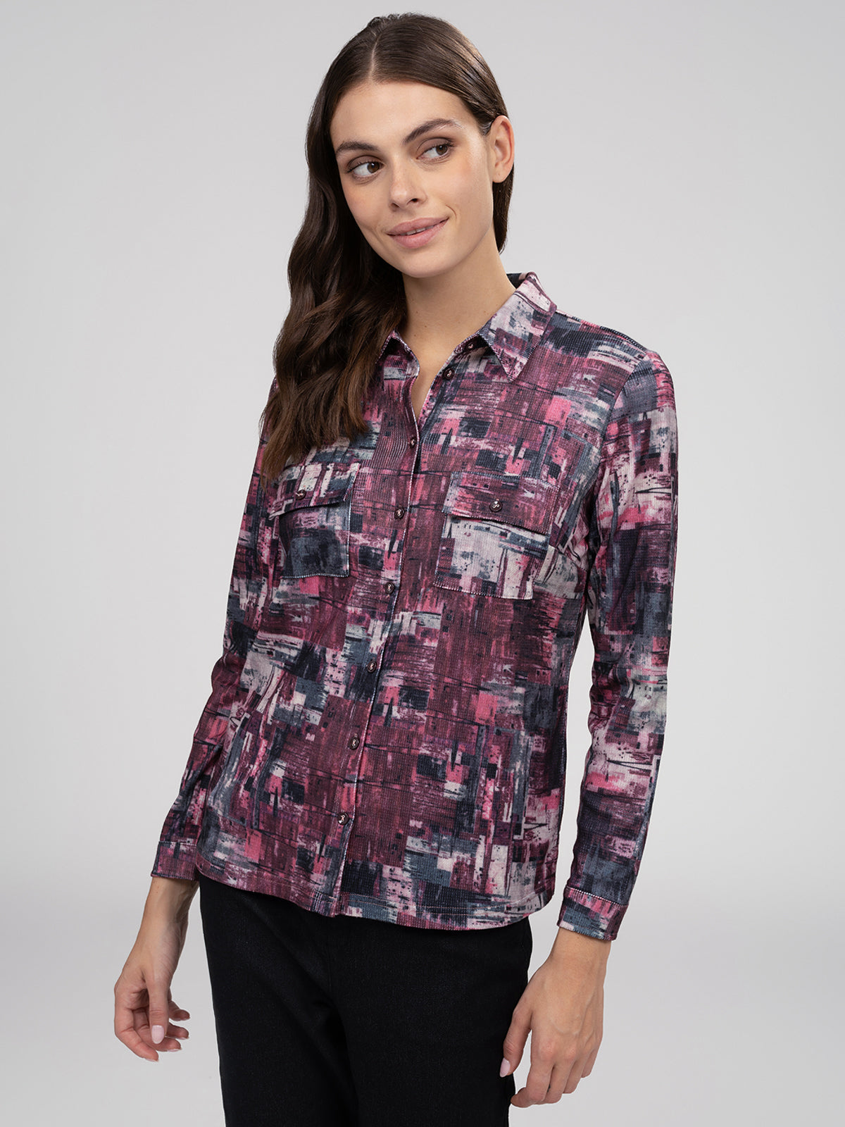 Blouse semi-ajustée à manches longues avec boutons – Le Grenier